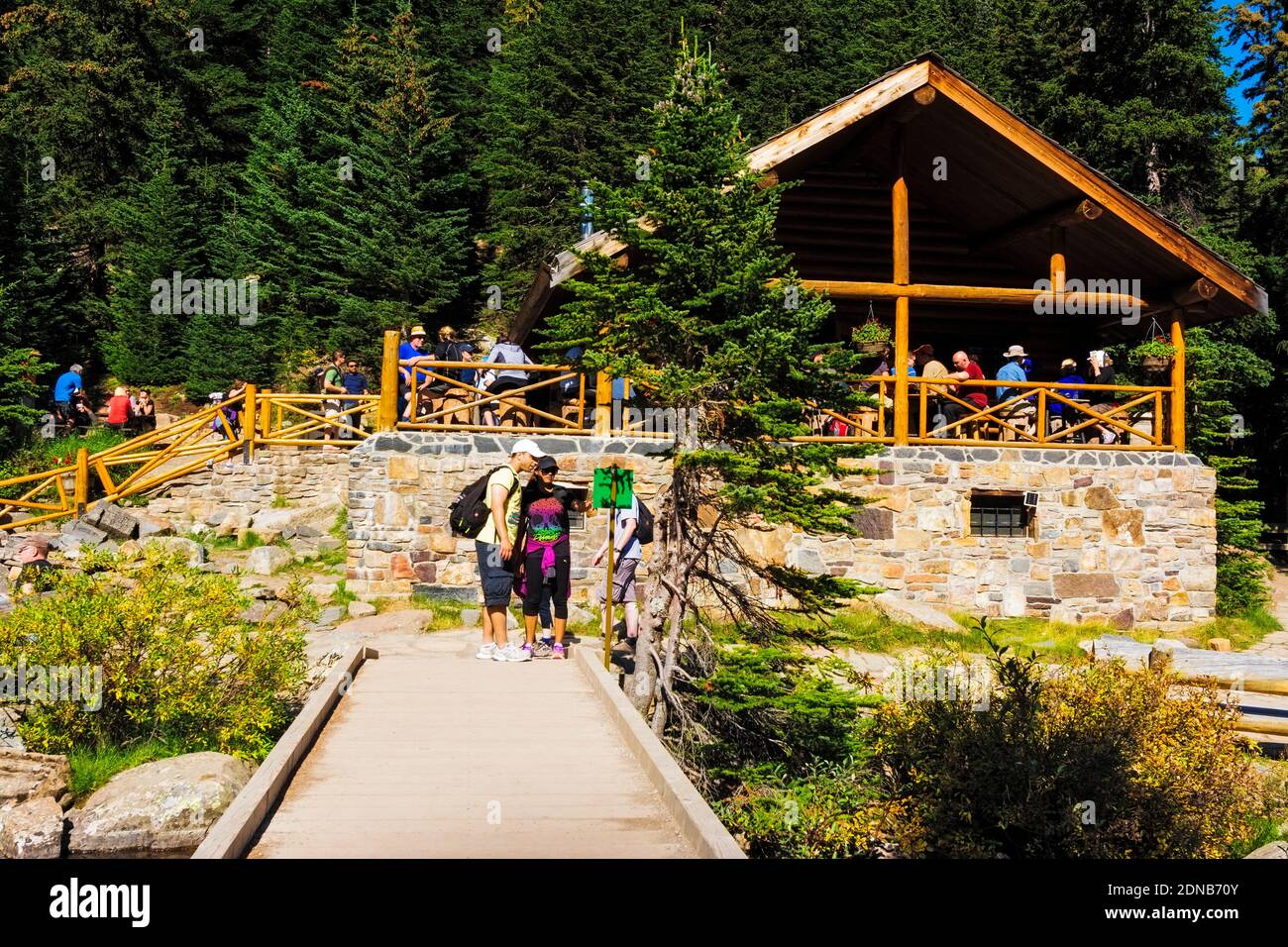 The Lake Agnes tea house, Banff National Park, Alberta, Canada Stock ...