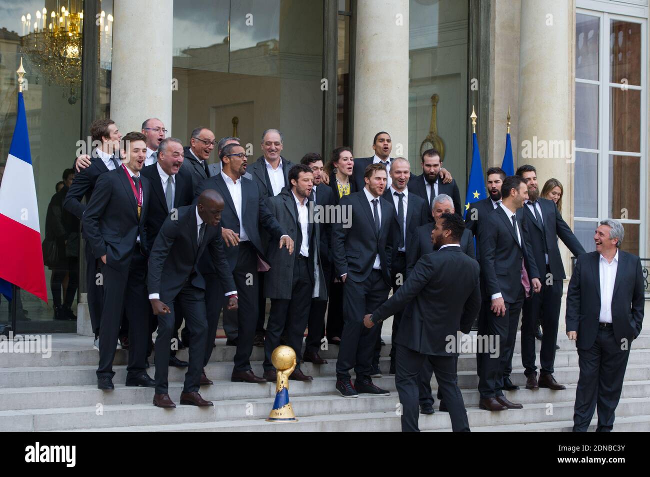 French handball national team players pose with their IHF world ...
