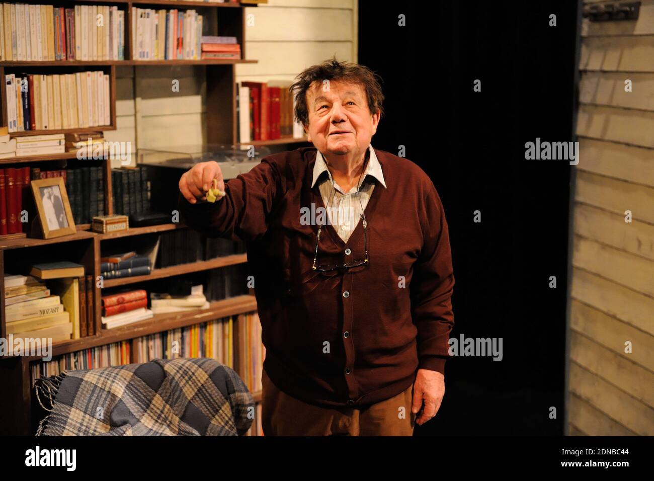 Marcel Marechal during a presentation of Israel Horovitz's play Opus ...
