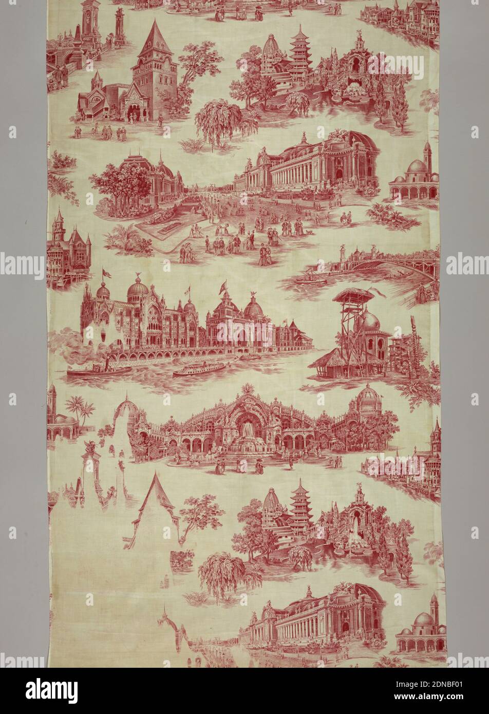 Red using full width hi-res stock photography and images - Alamy