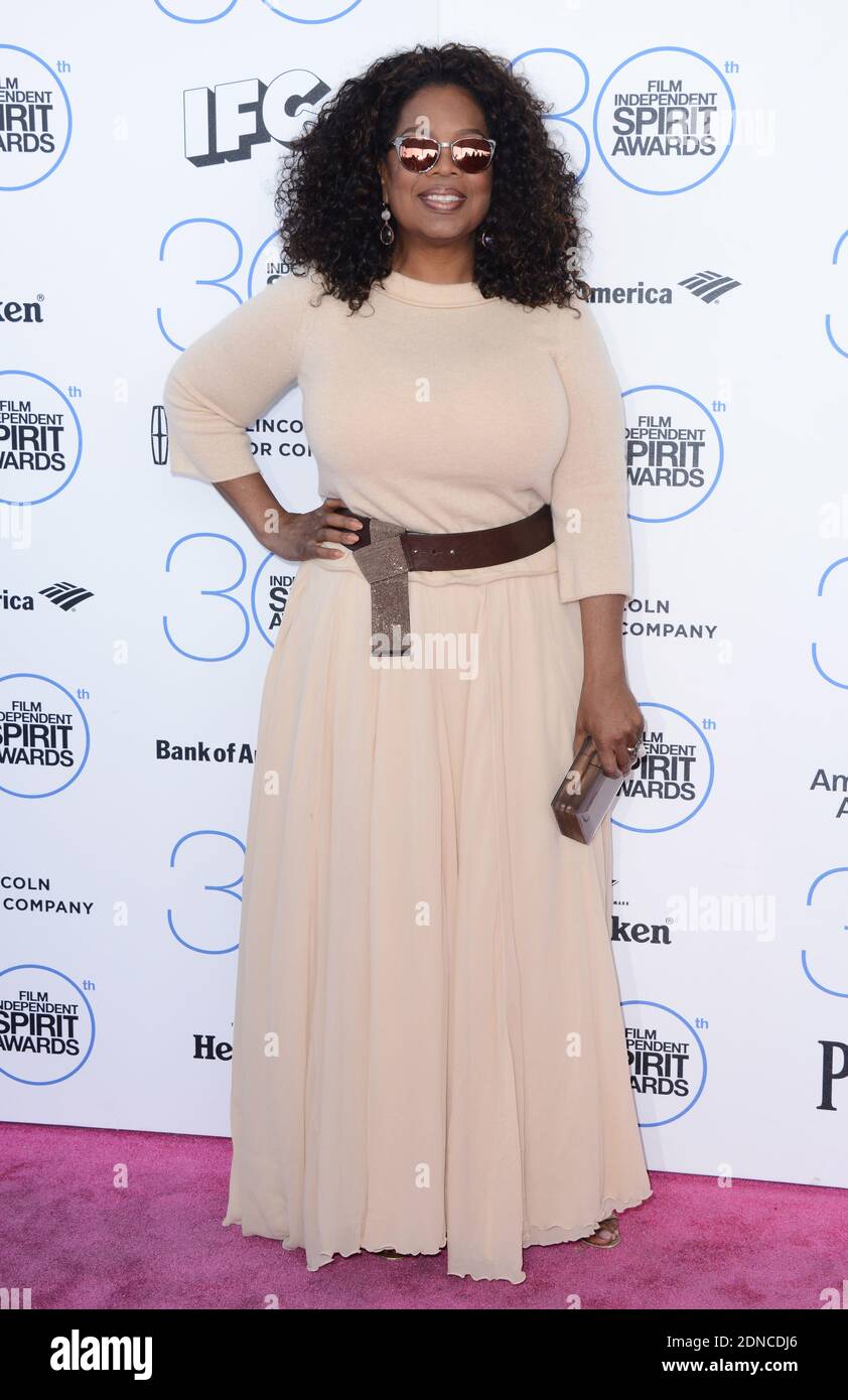 Oprah Winfrey arriving for the 2015 Film Independent Spirit Awards held ...