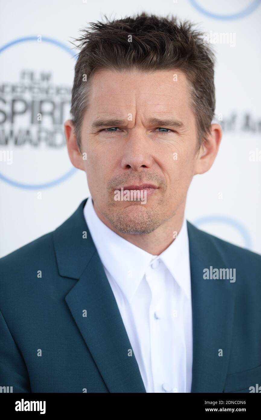 Ethan Hawke arriving for the 2015 Film Independent Spirit Awards held ...