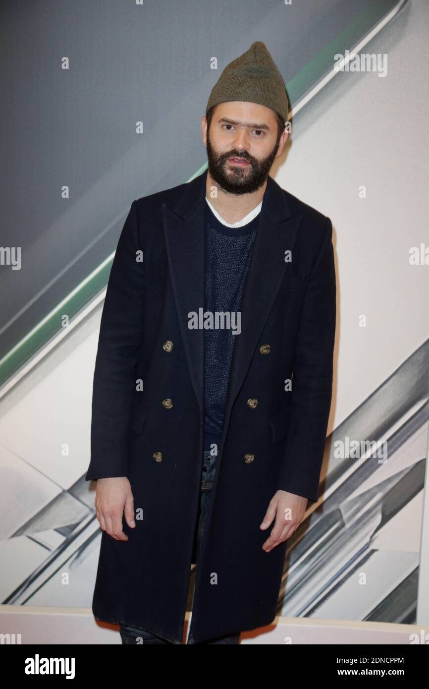 Fashion model jessica stam hi-res stock photography and images - Alamy