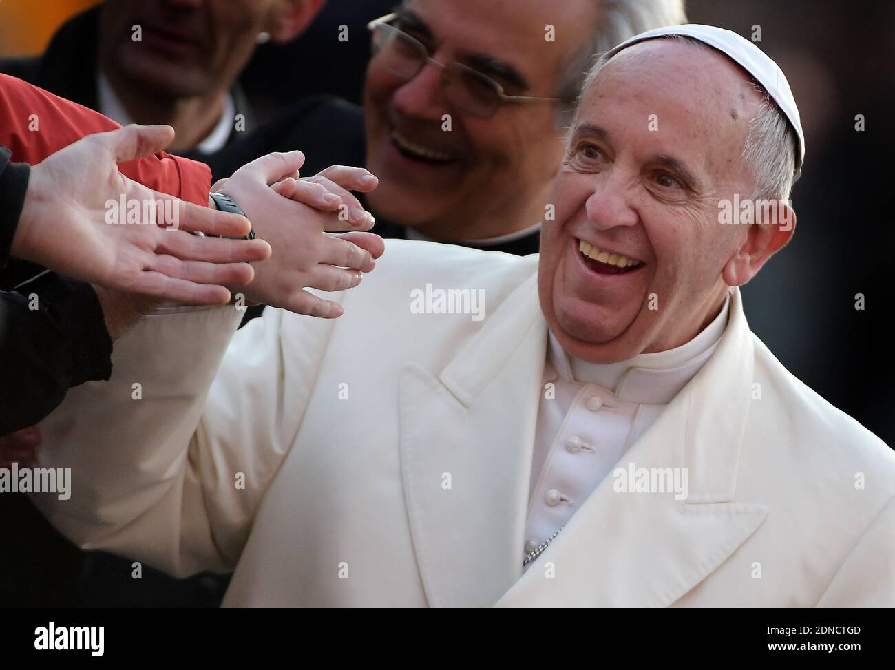 Pope Francis arrives for the pastoral visit in the Parish of Ognissanti ...
