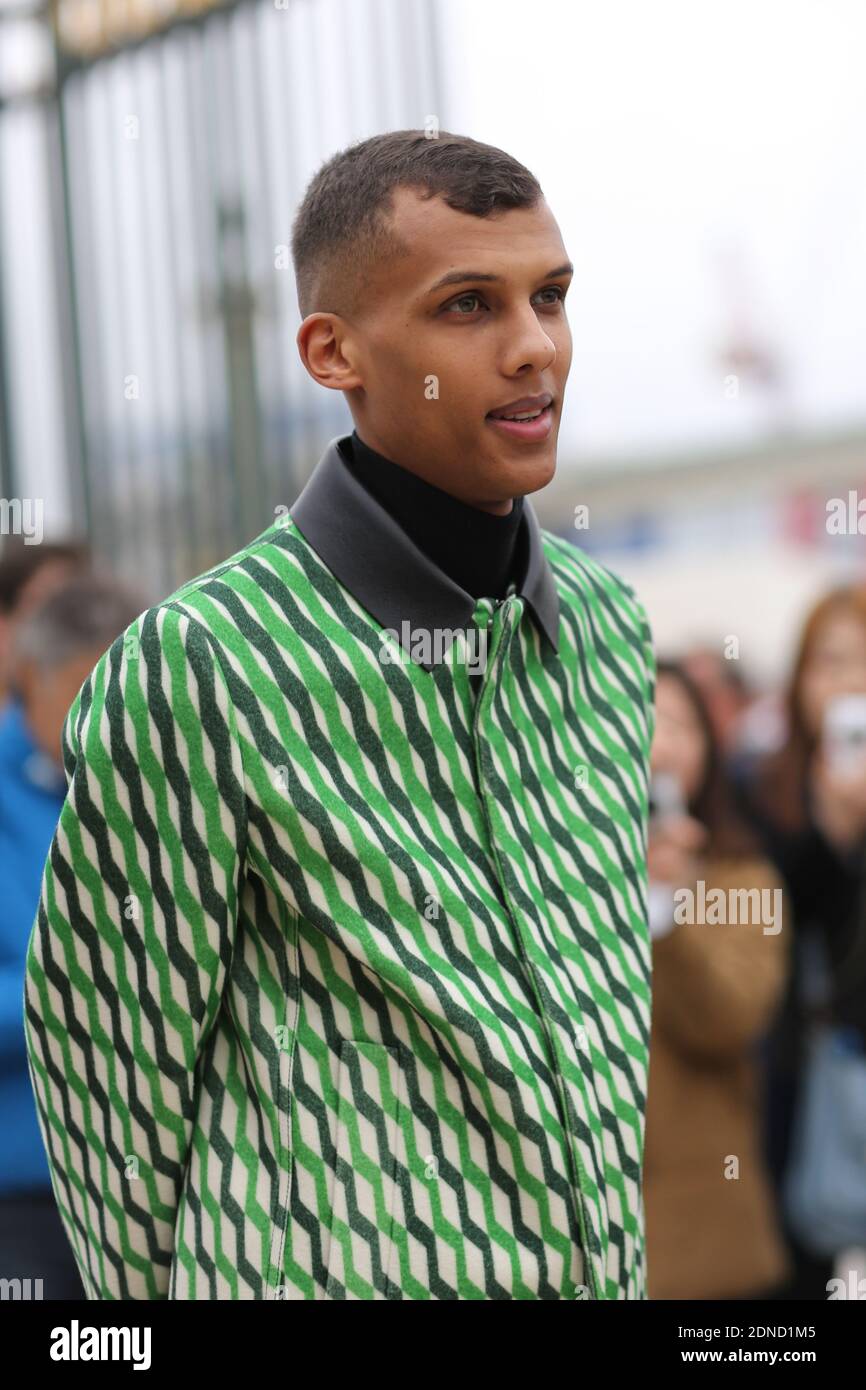 Street style, Stromae arriving at Valentino Fall/Winter 2015-2016 ready ...