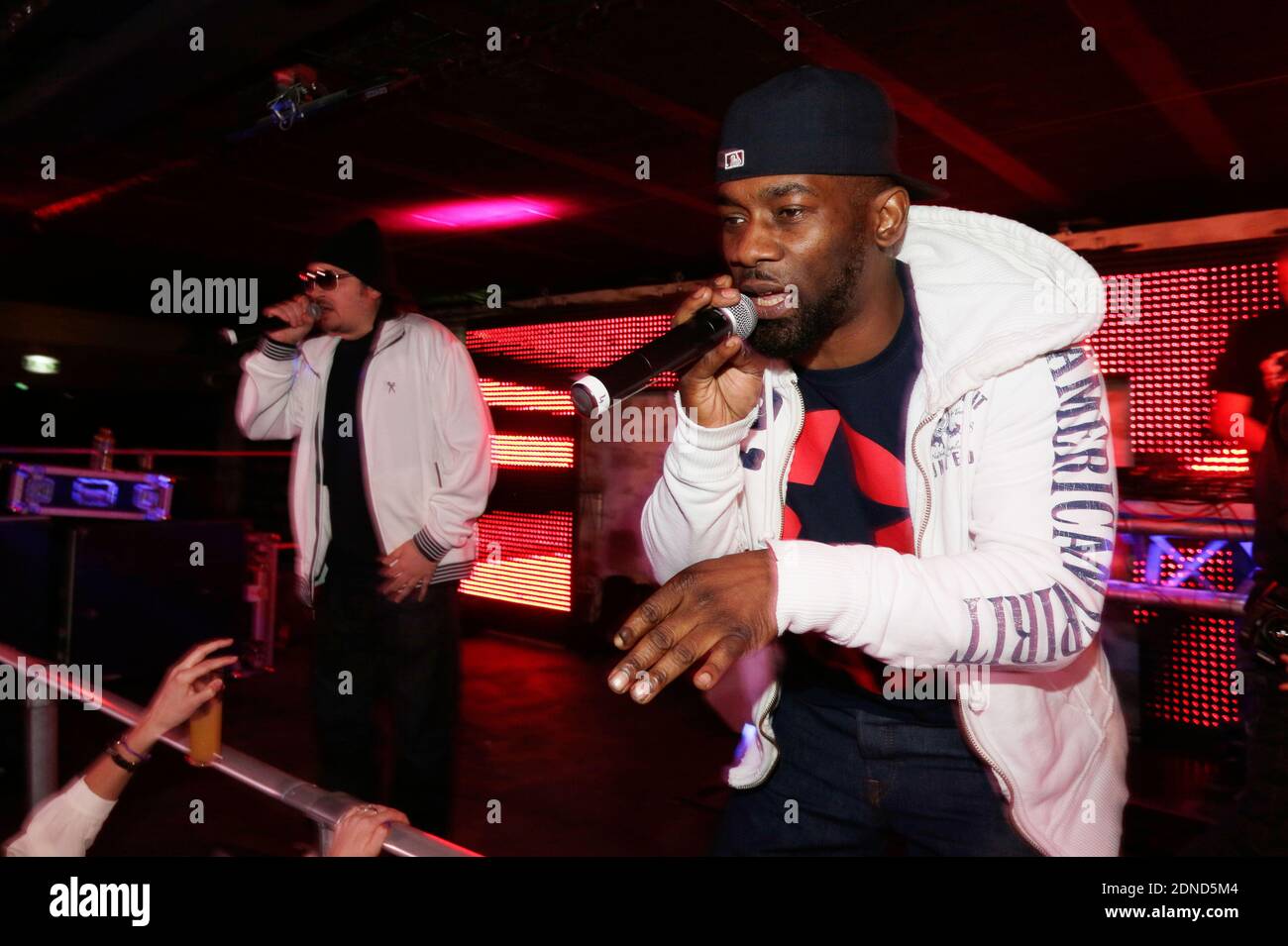 Exclusive - Passi performing during the 'La Plage' Club 20th ...