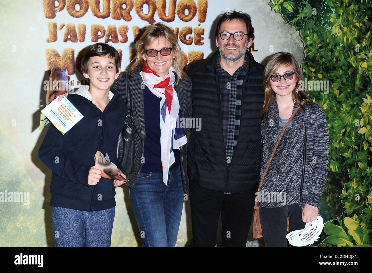 James Huth with his wife and kids attending the 'Pourquoi J'ai Pas ...