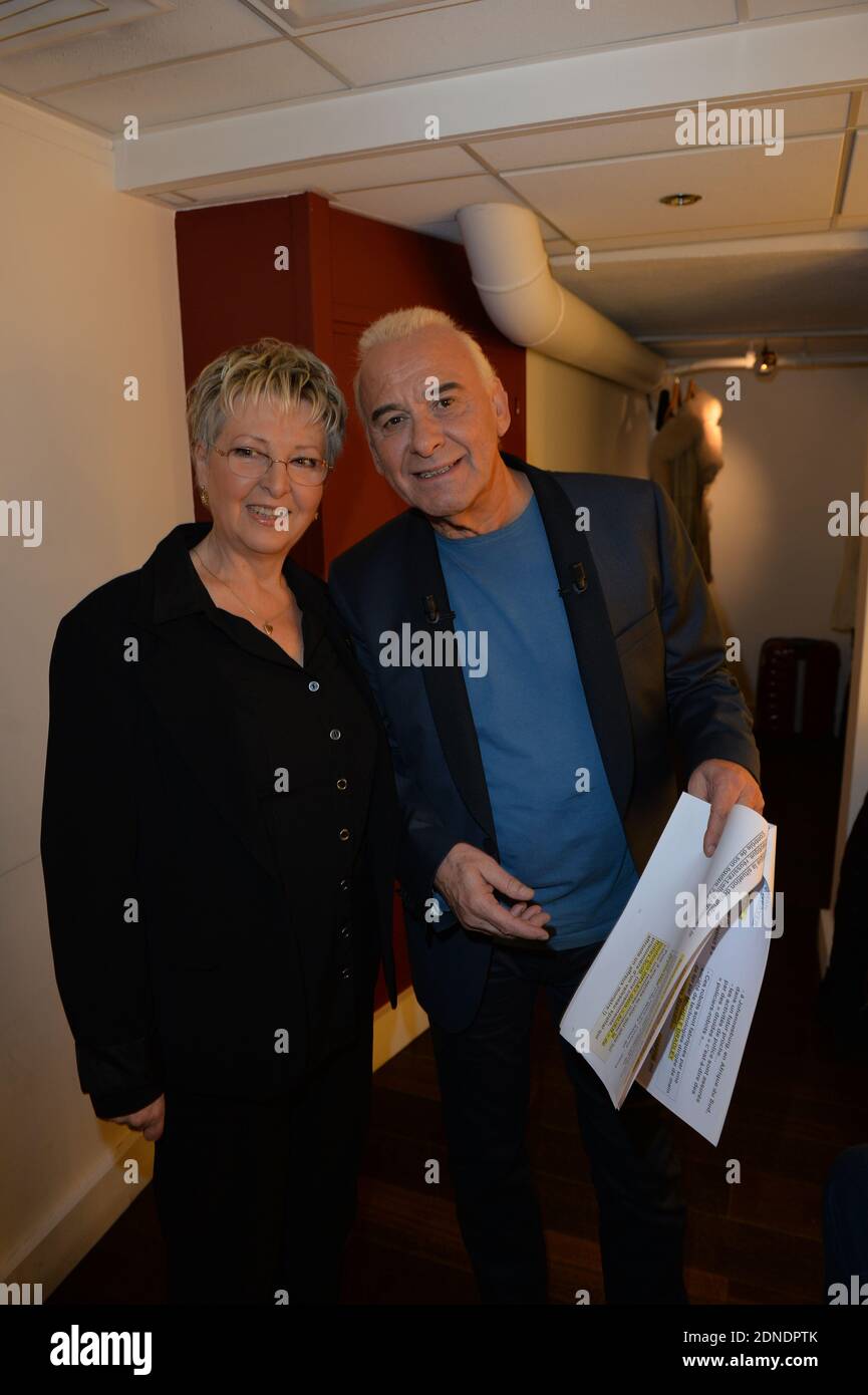 Vava singer hi-res stock photography and images - Alamy