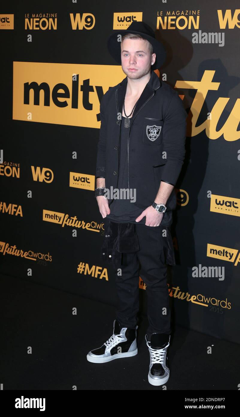 CHANTEUR MA2X - SOIREE 'MELTY FUTURE AWARDS 2015' AU GRAND REX. PARIS ...