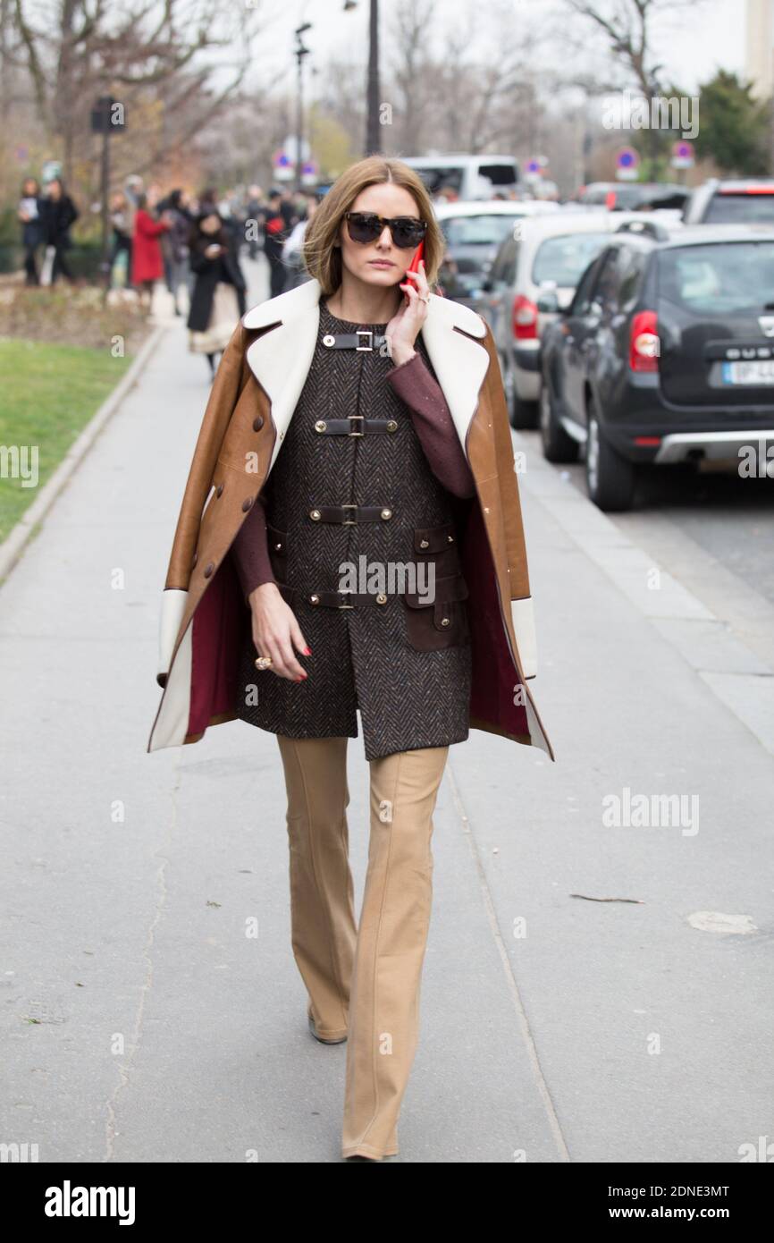 OLIVIA PALERMO - ARRIVEES DEFILE GIAMBATTISTA VALLI - FASHION WEEK DE ...