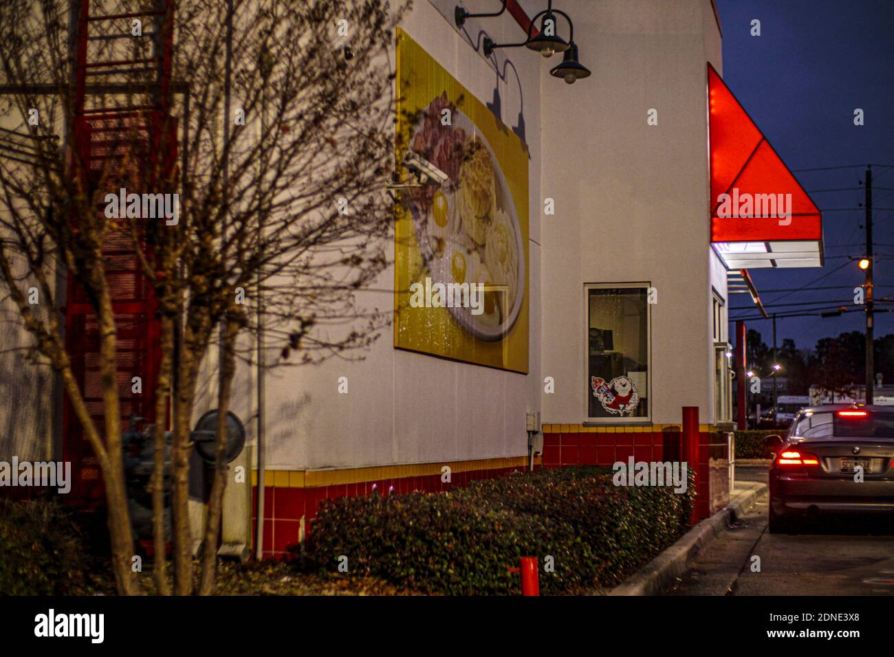 Augusta, Ga USA - 12 17 20: Krystal Burgers Fast Food Restaurant at car ...