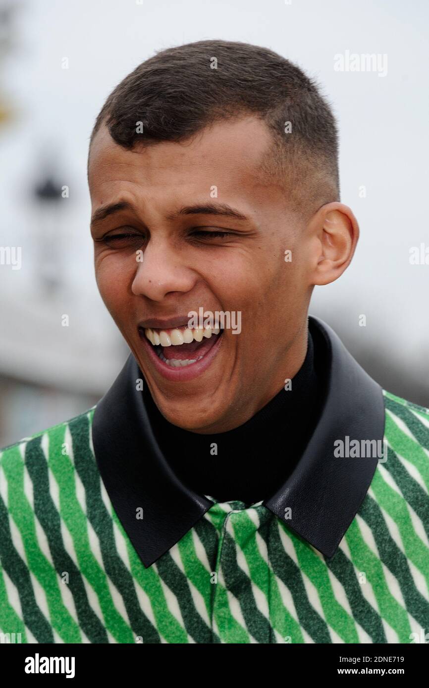 Stromae arrives to the Valentino Fall/Winter 2015/2016 Ready-to-Wear ...