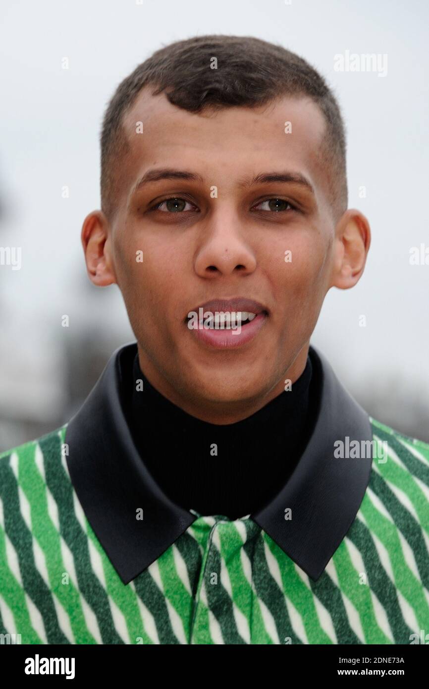 Stromae arrives to the Valentino Fall/Winter 2015/2016 Ready-to-Wear ...