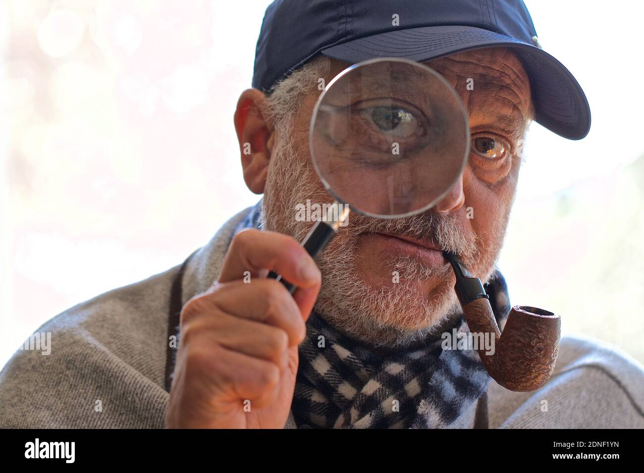 Portrait of senior man holding pipe hi-res stock photography and images ...