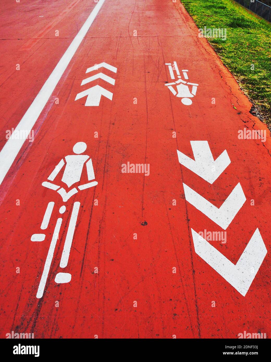 Cycling race track hi-res stock photography and images - Alamy