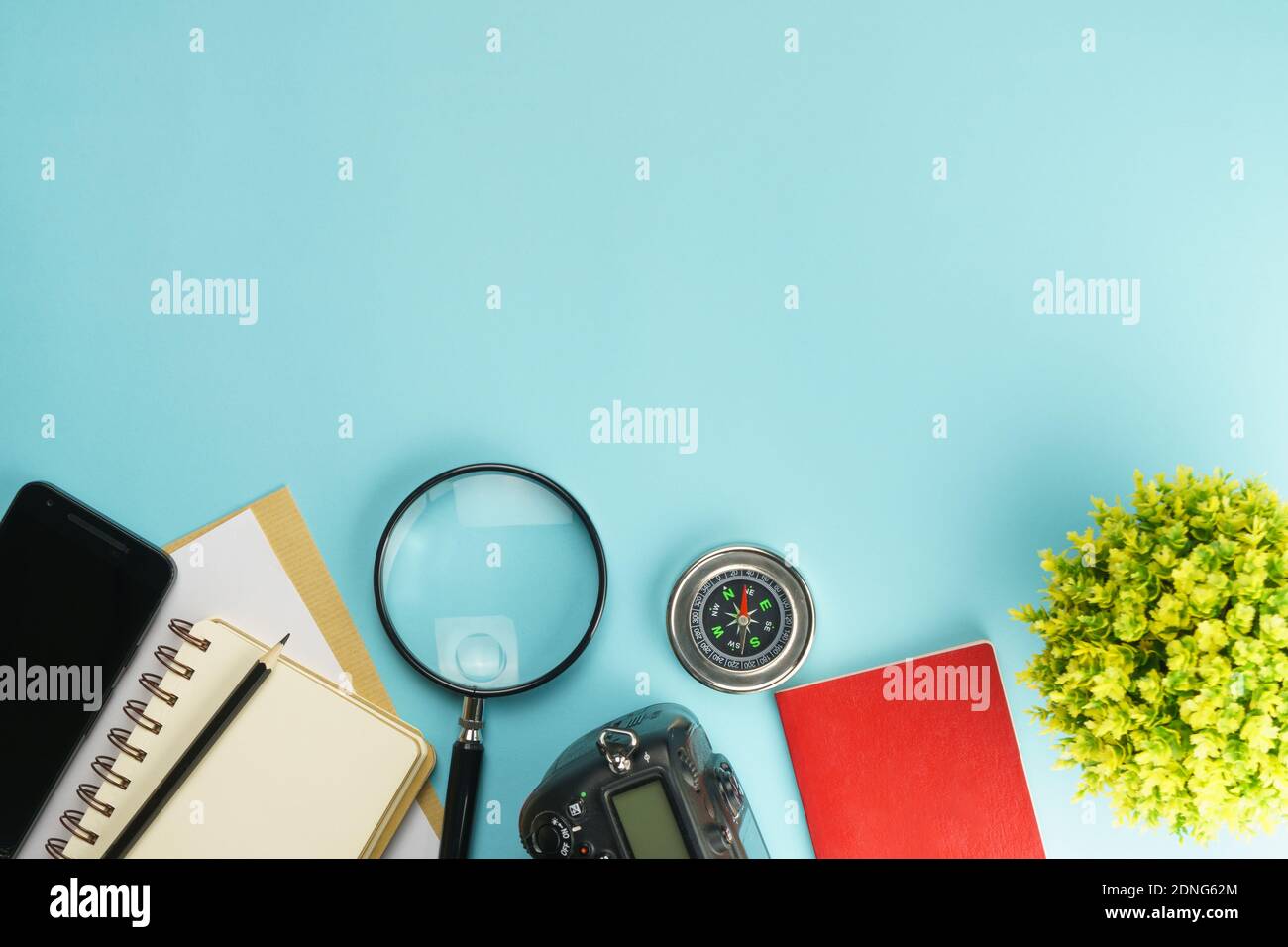 Phone cut out flat hi-res stock photography and images - Alamy