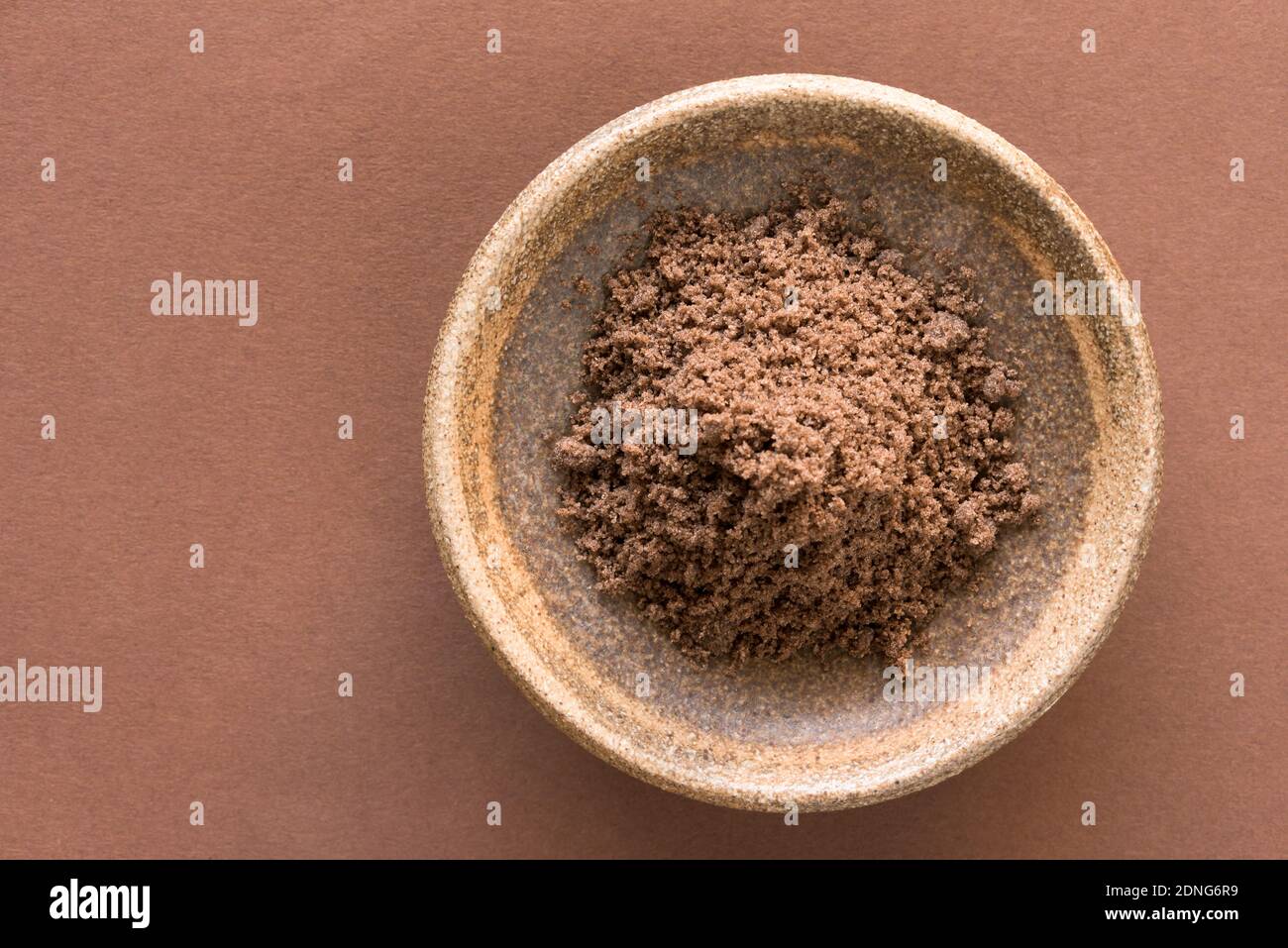 Above base hi-res stock photography and images - Alamy