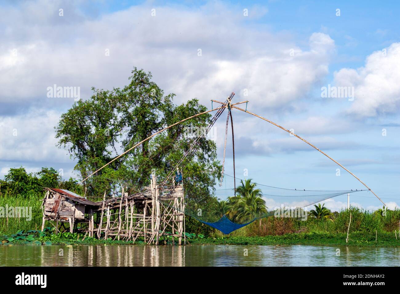 Bamboo house fishing trap hi-res stock photography and images - Alamy