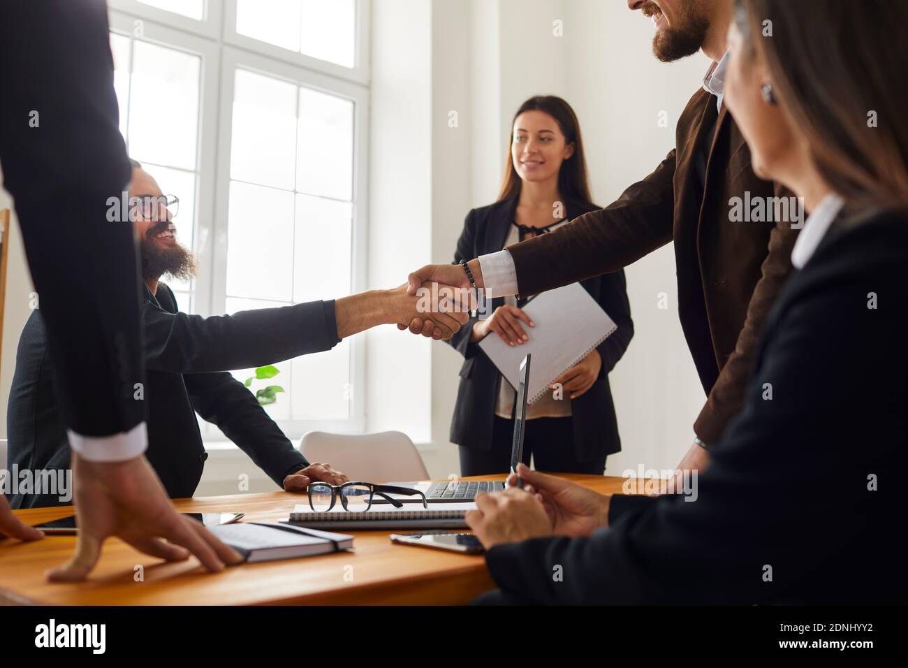 Negotiation hi-res stock photography and images - Alamy