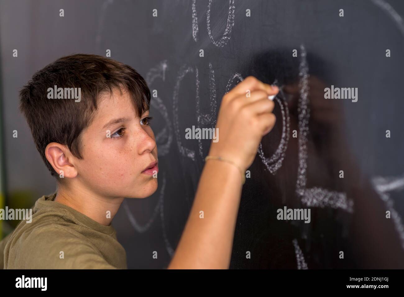 School boys side by side back view hi-res stock photography and images ...