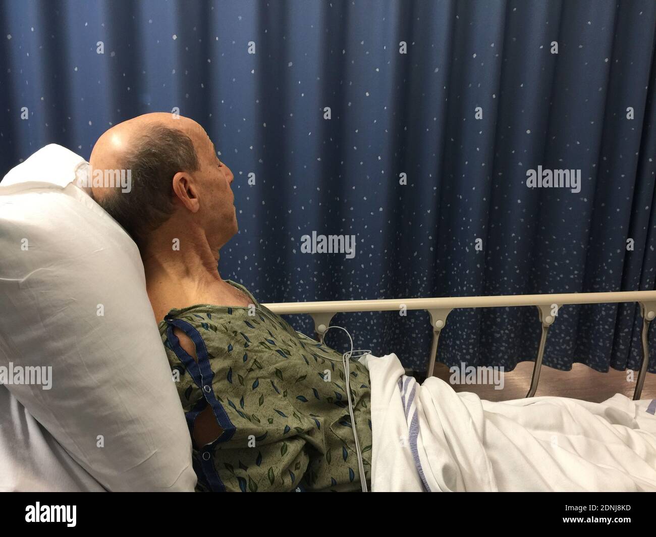Patient bed hospital night hi-res stock photography and images - Alamy