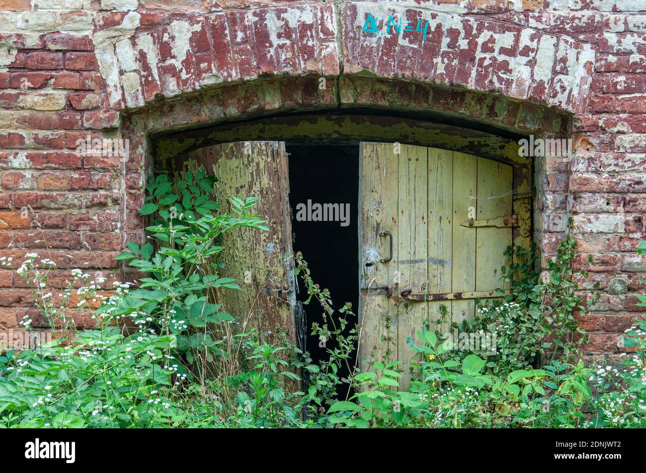 Old vintage rusty double doors Stock Photo - Alamy