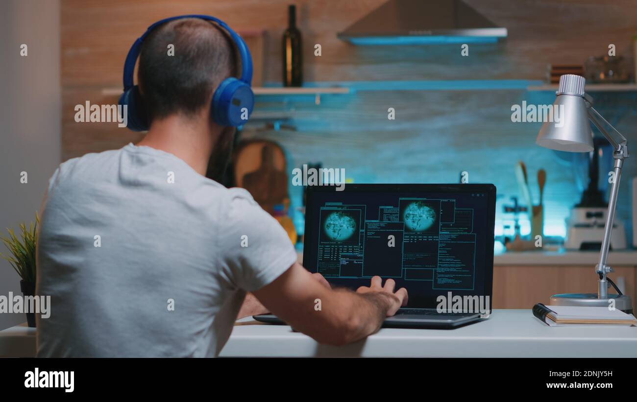 Closing hood hi-res stock photography and images - Alamy