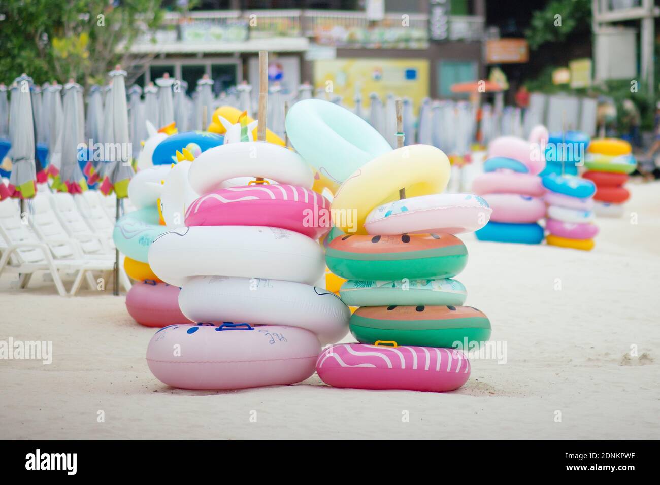 Plastic craft ring hi-res stock photography and images - Alamy