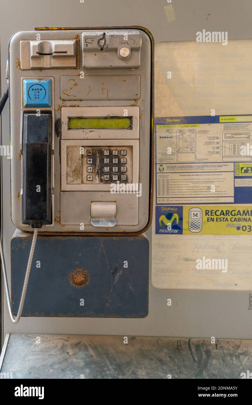 Payphone spain hi-res stock photography and images - Alamy