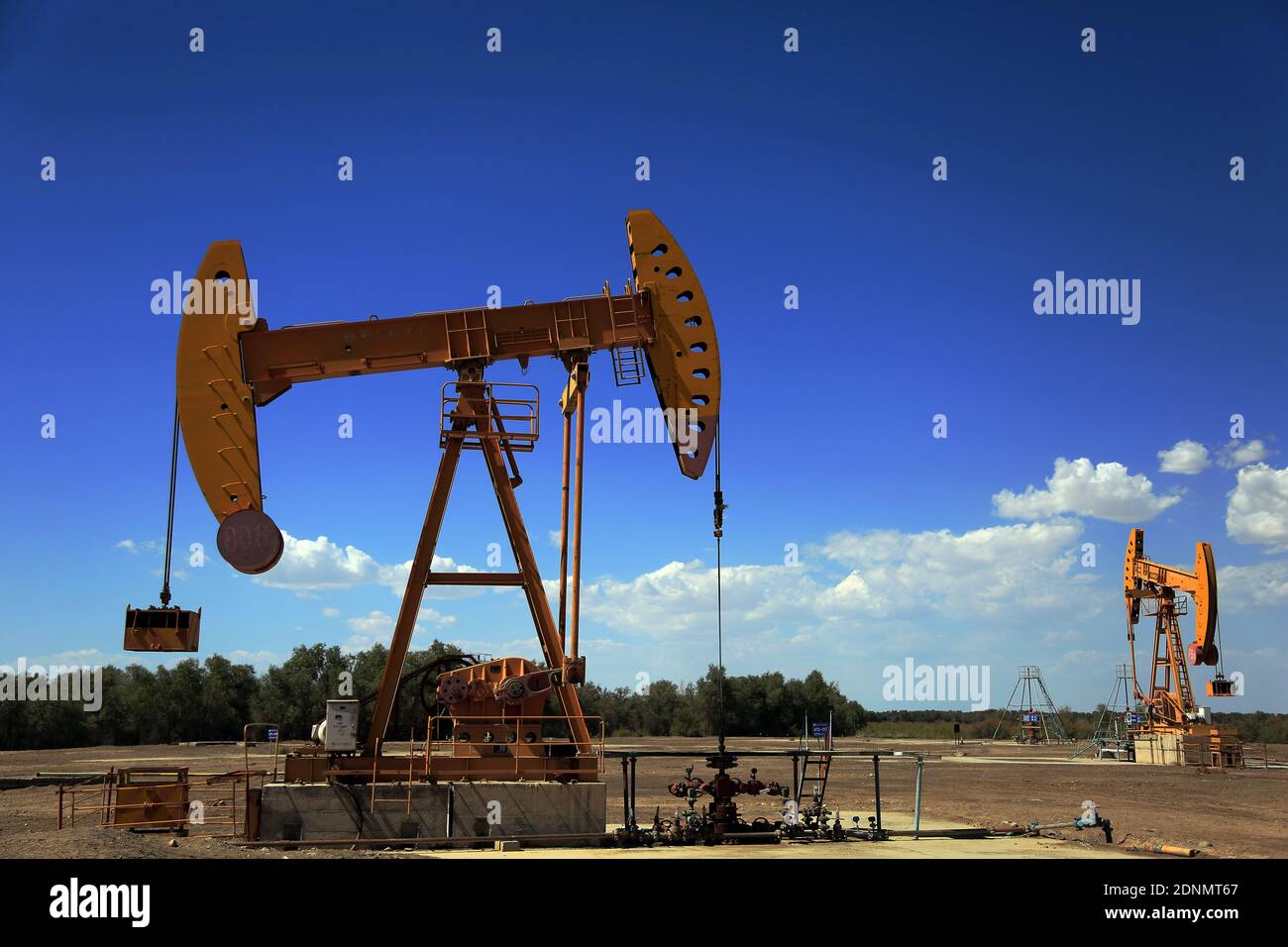 Sinopec oilfield hi-res stock photography and images - Alamy