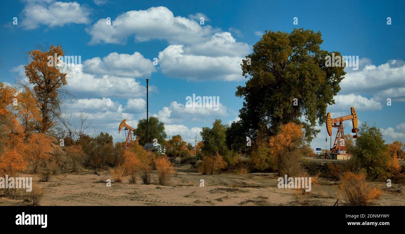 Xinjiang desert oil field in China Stock Photo - Alamy