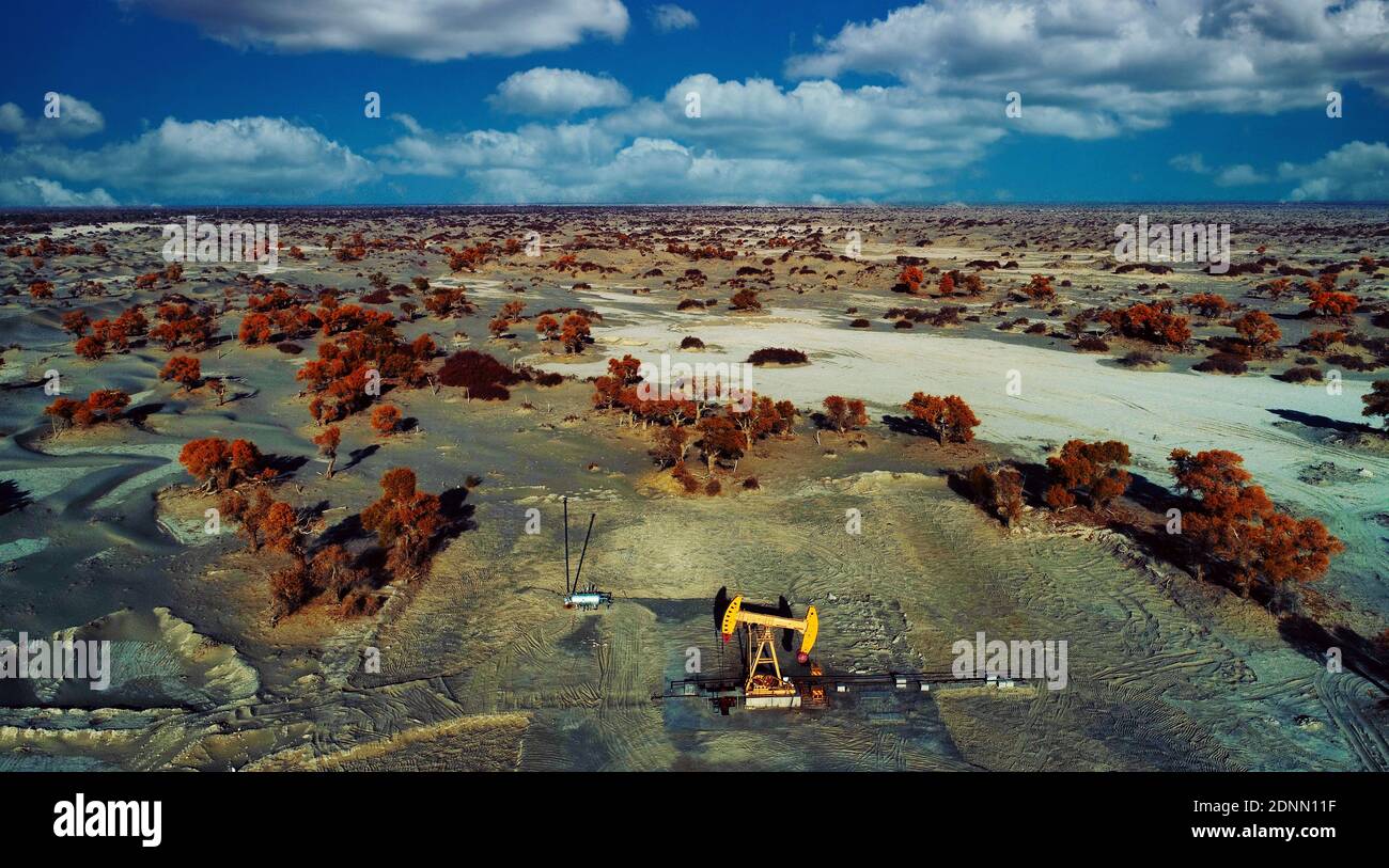 Xinjiang desert oil field in China Stock Photo - Alamy
