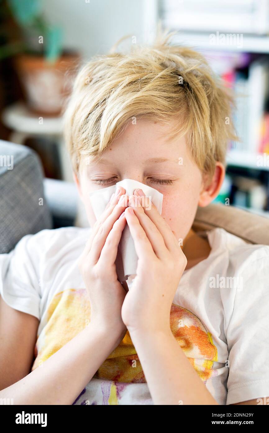 Blow ones nose hi-res stock photography and images - Alamy