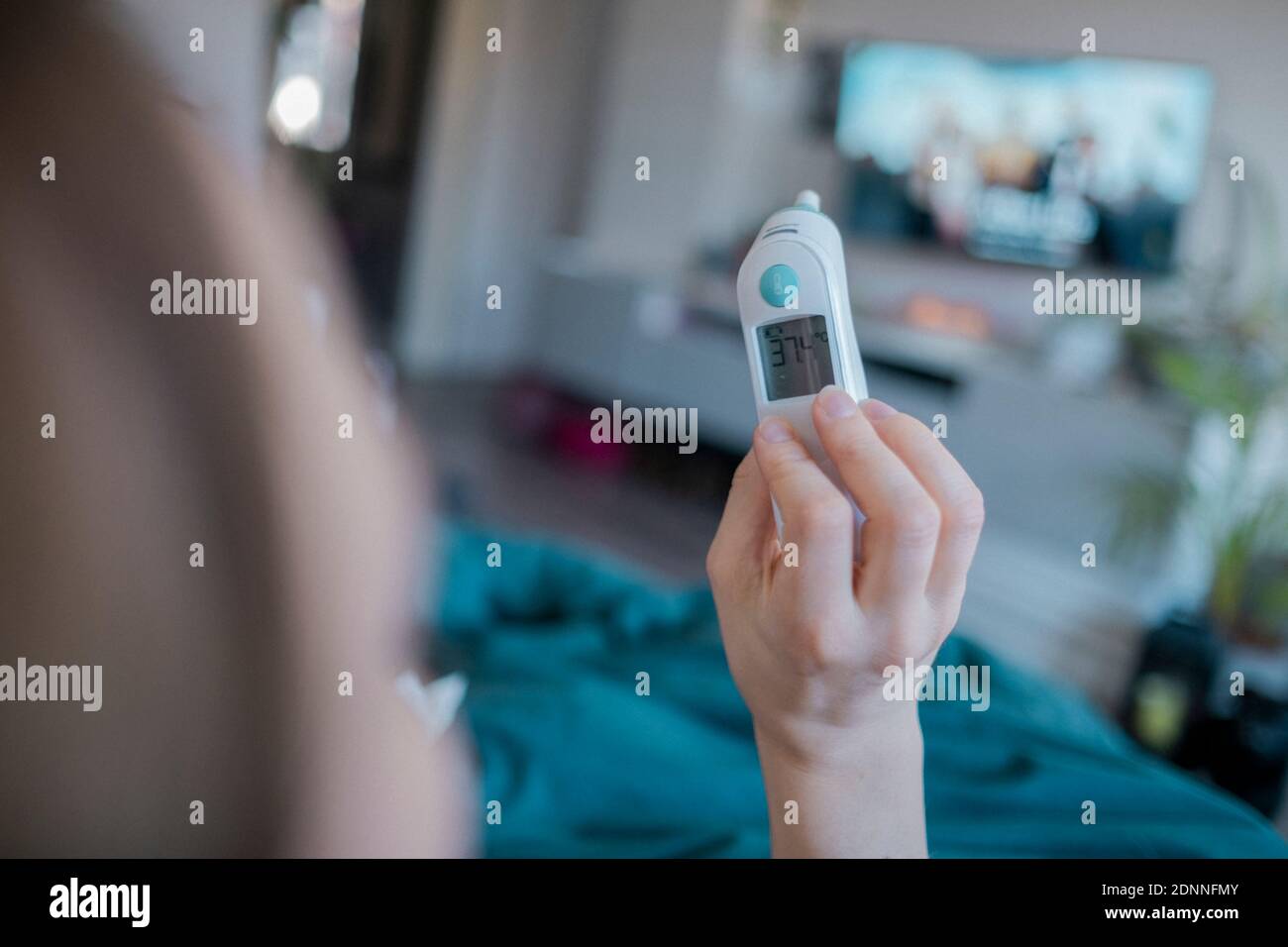 Temperature resting hi-res stock photography and images - Alamy