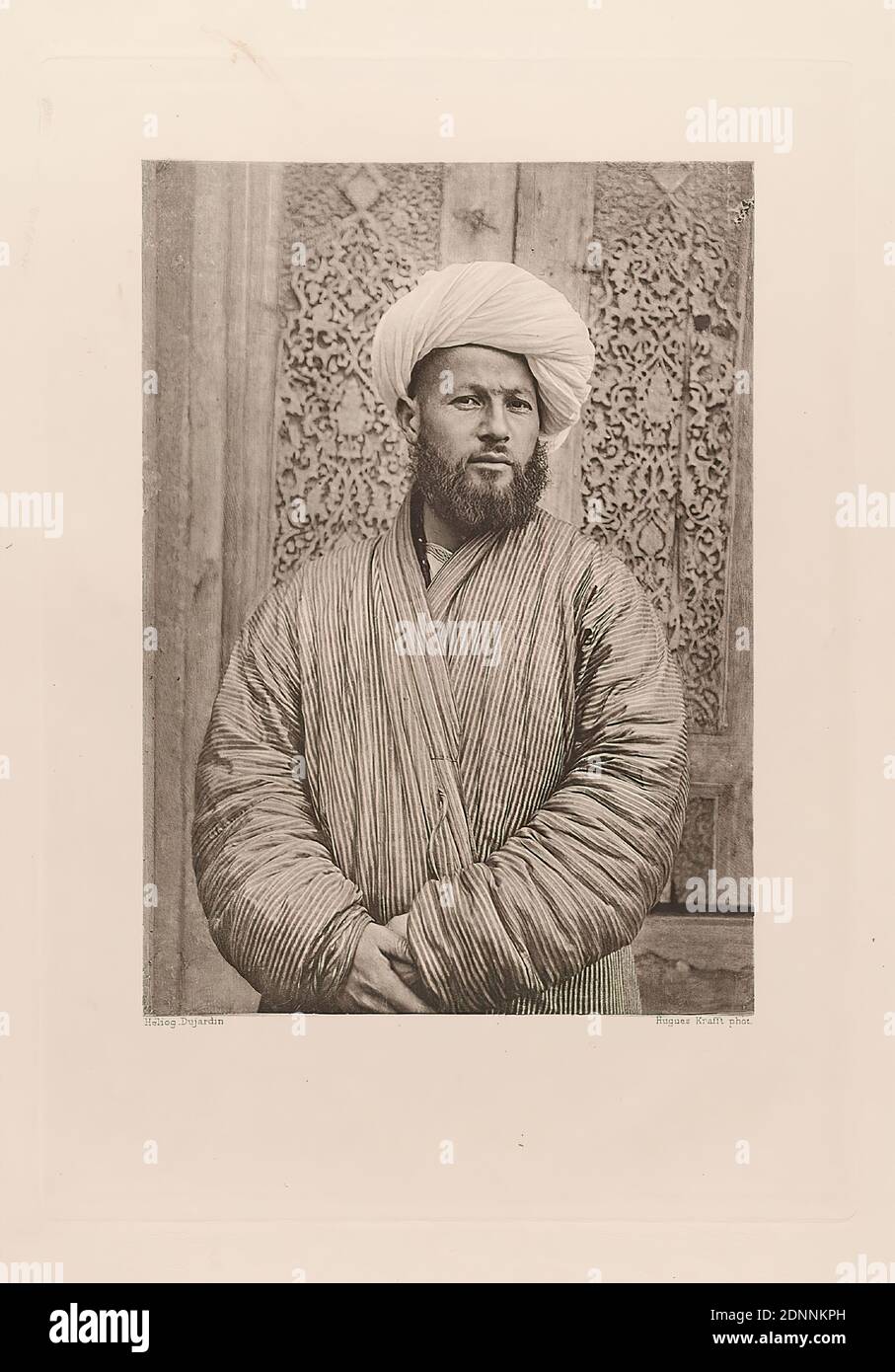 Tamerlan grave hi-res stock photography and images - Alamy