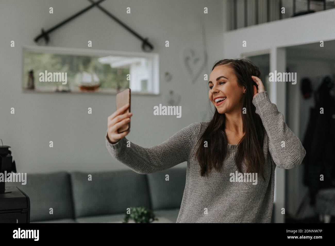 Selfie woman indoors hi-res stock photography and images - Alamy