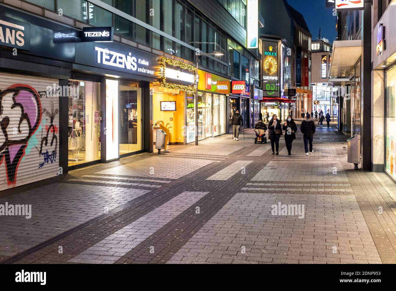 Cologne Shopping Streets High Resolution Stock Photography and Images ...