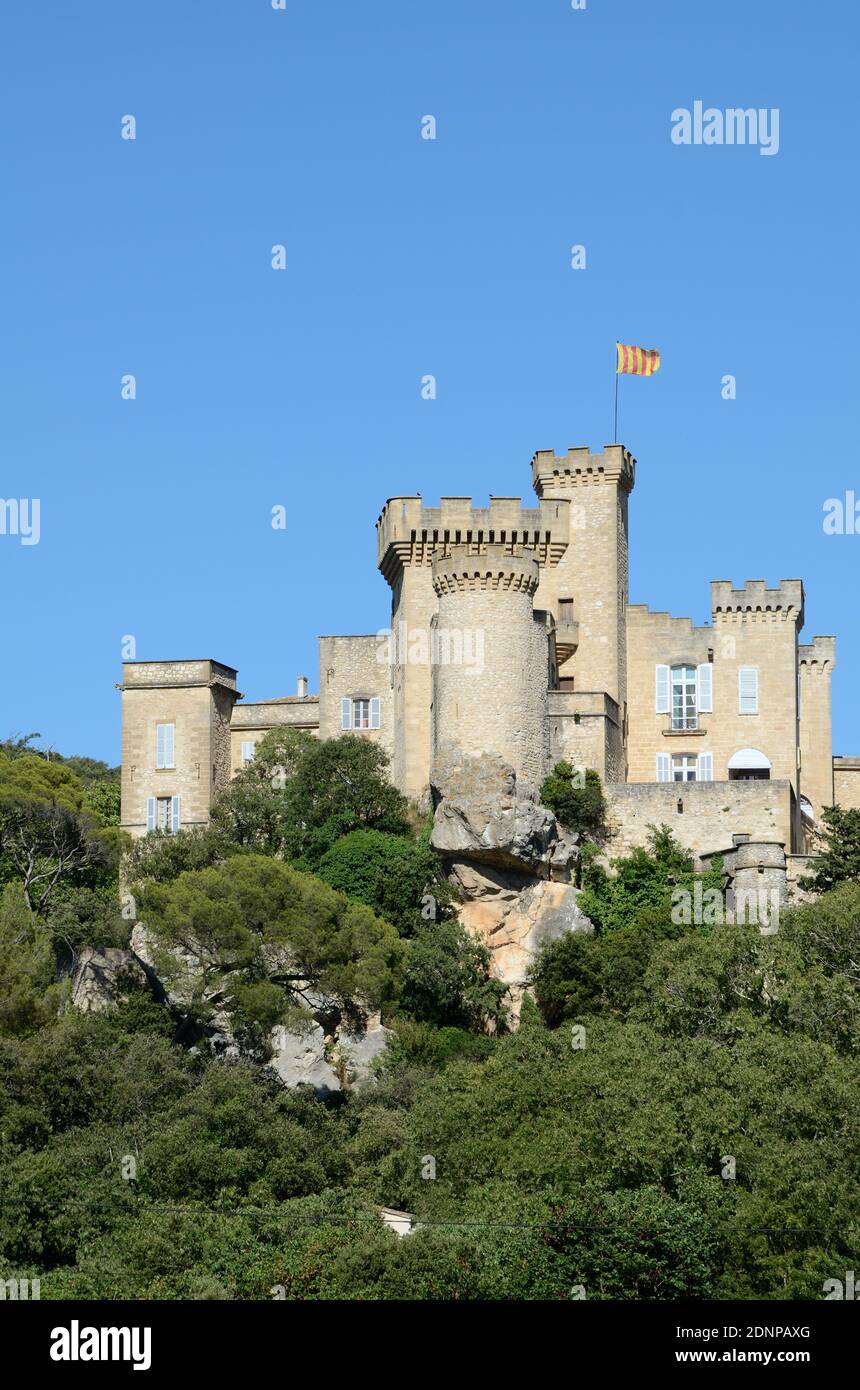 Chateau towers architecture hi-res stock photography and images - Alamy