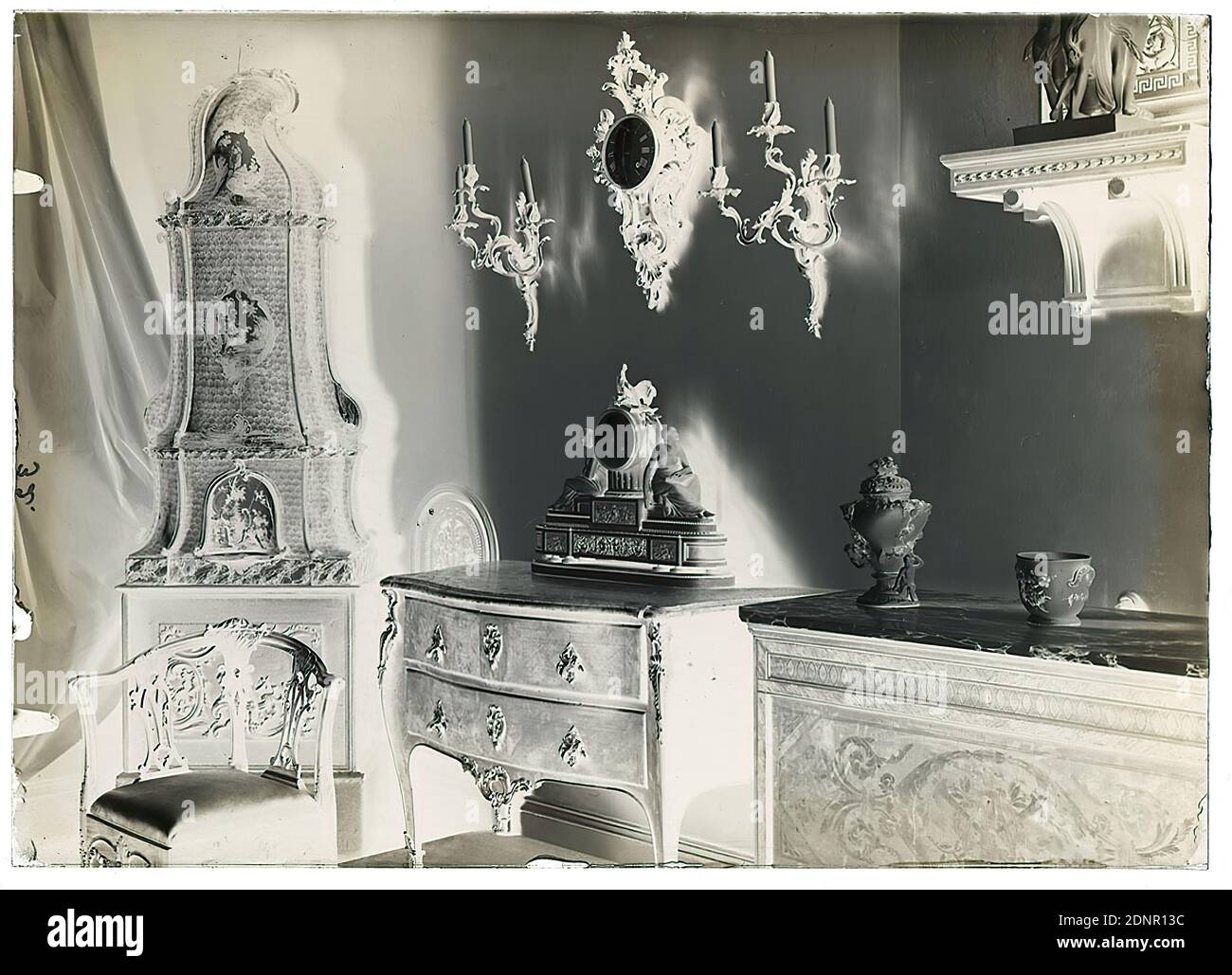 Rococo clock Cut Out Stock Images & Pictures - Alamy