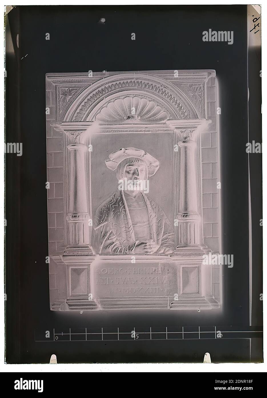 Portrait in half figure Cut Out Stock Images & Pictures - Alamy