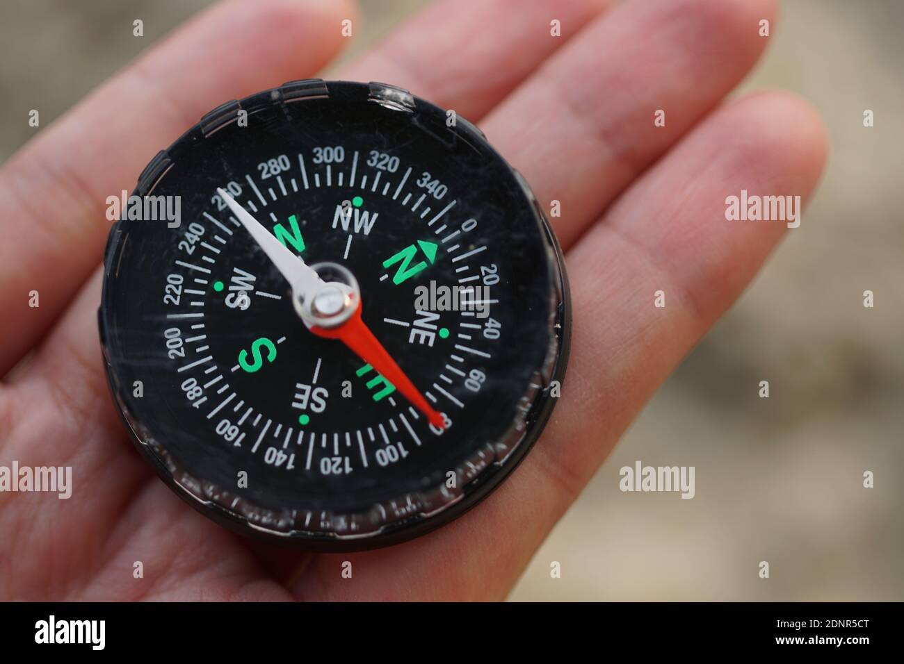 Alphabet circle hi-res stock photography and images - Alamy