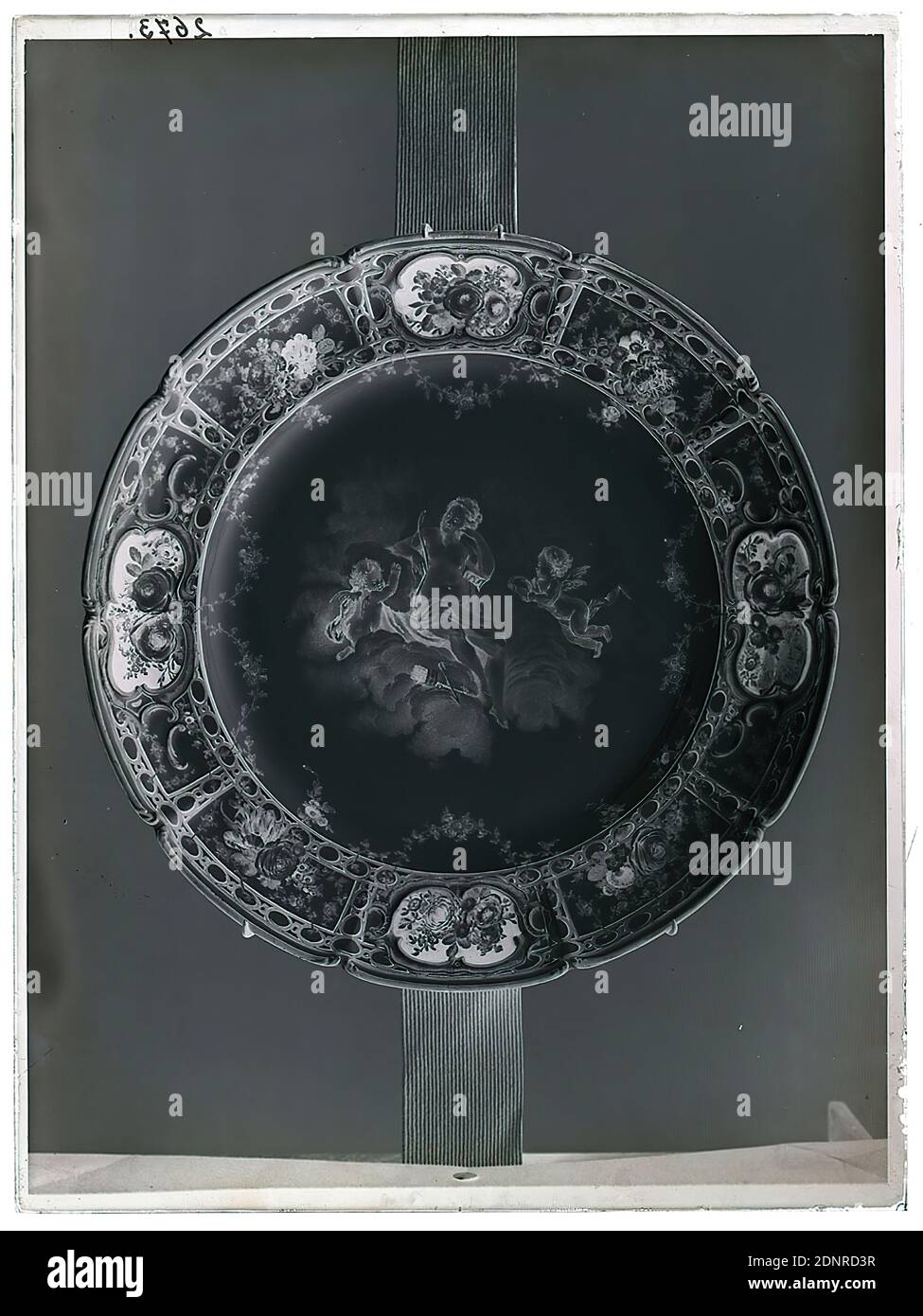 Wilhelm Weimar, plate with Venus and cupids in clouds, glass negative ...