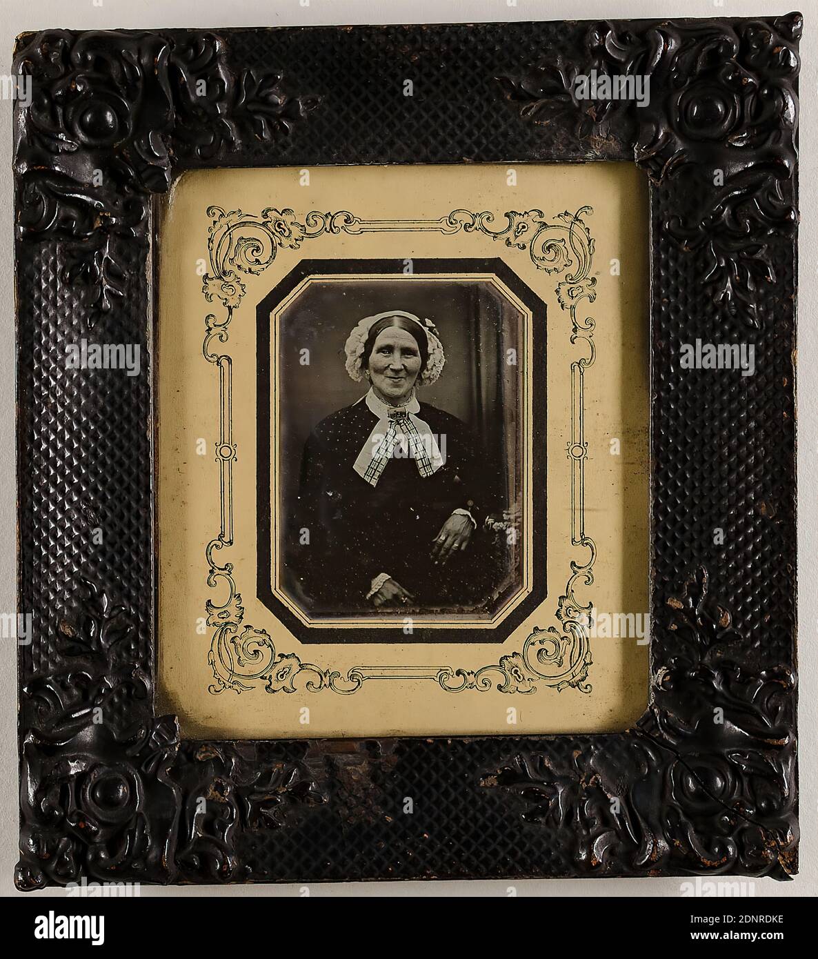 Julius Böhm, woman, Daguerreotype, Image size: Height: 6,50 cm; Width ...