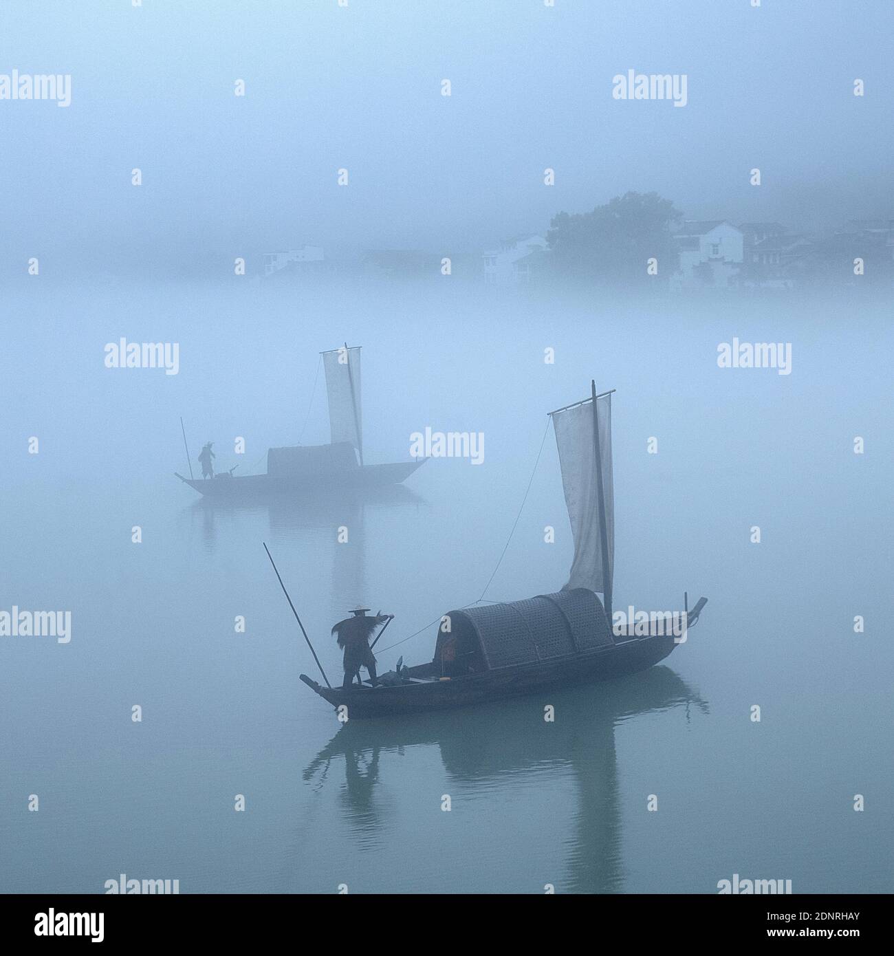 Zhejiang lishui FanYing oujiang river Stock Photo - Alamy