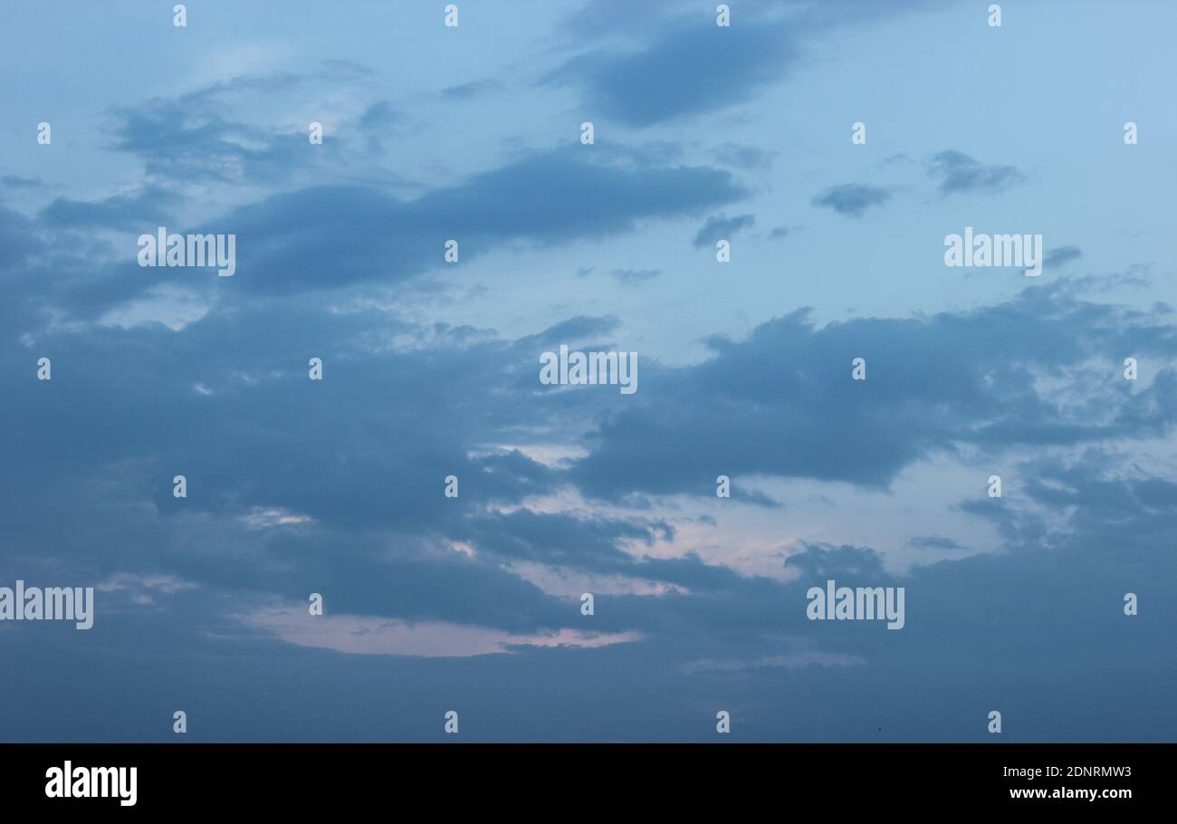 Sunset sky with clouds Stock Photo - Alamy