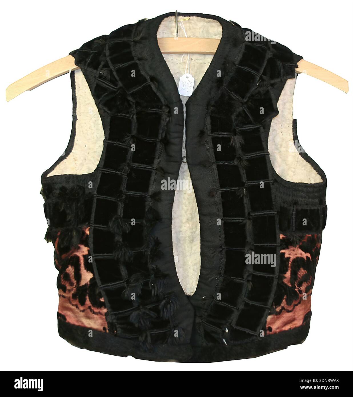 Binding chest hi-res stock photography and images - Alamy