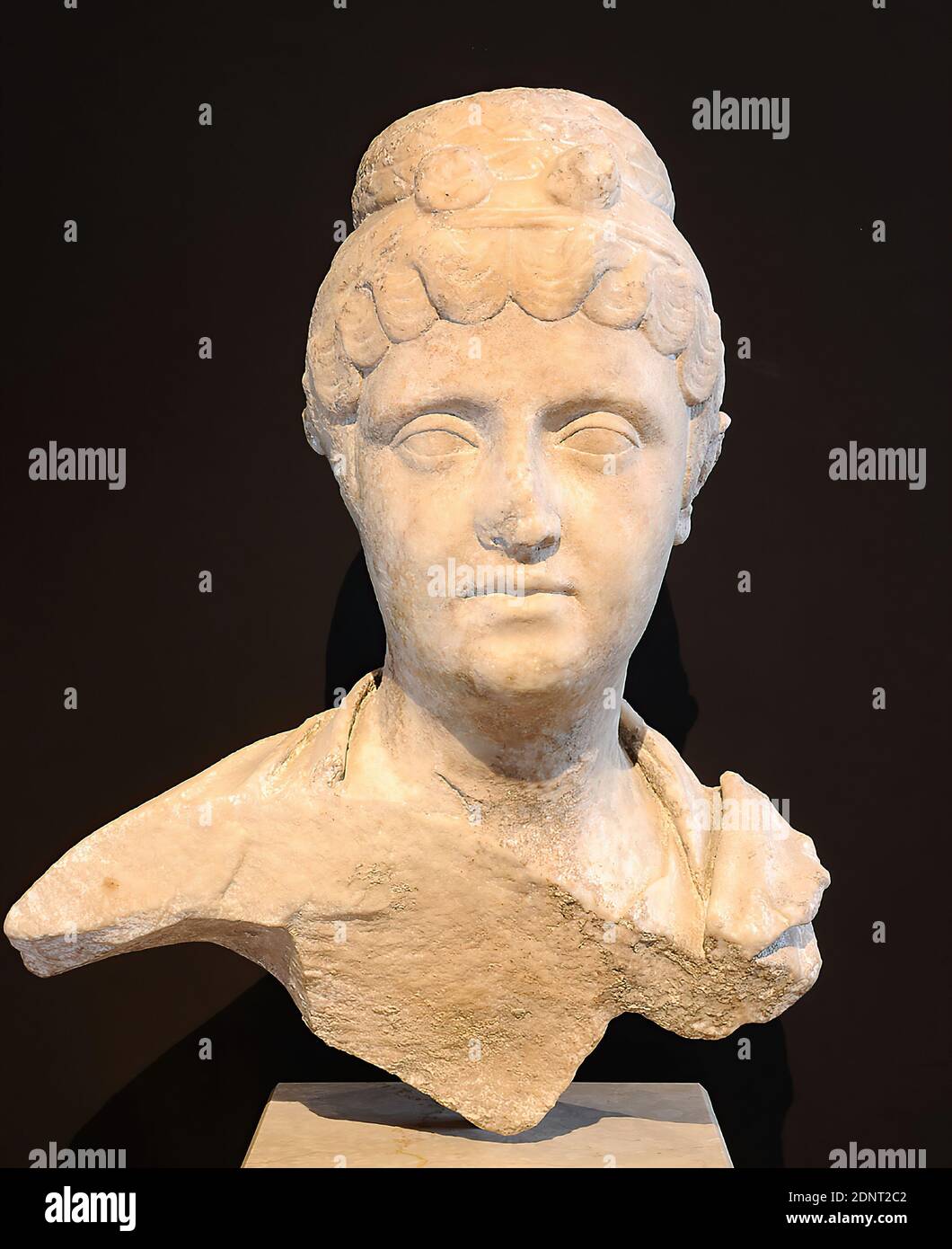 Depth 26 5 cm hi-res stock photography and images - Alamy