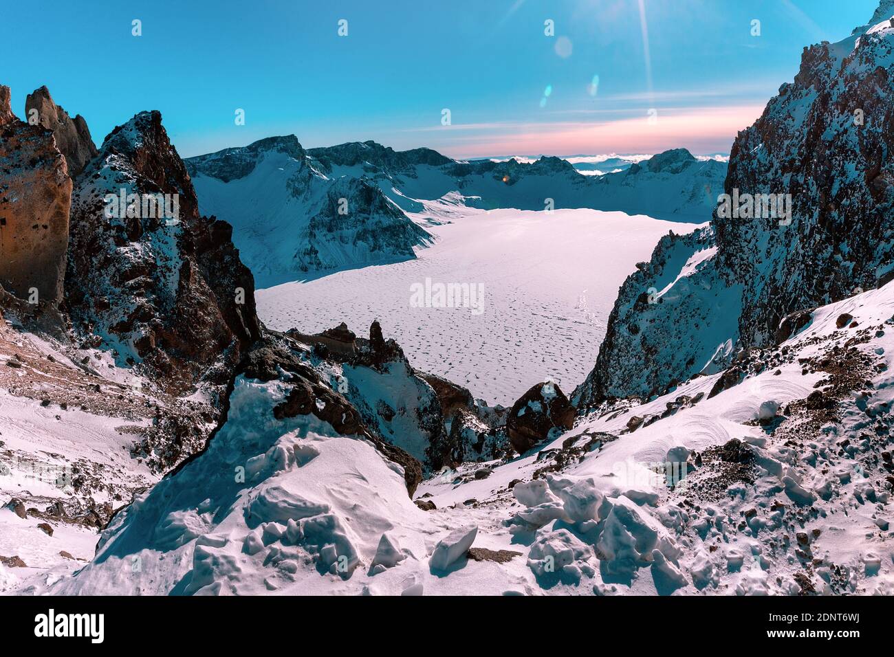 Changbai jilin mountain tianchi hi-res stock photography and images - Alamy