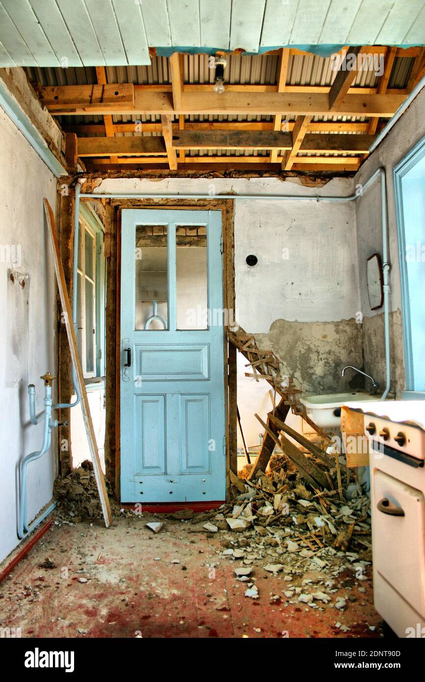 Destroyed room hi-res stock photography and images - Alamy
