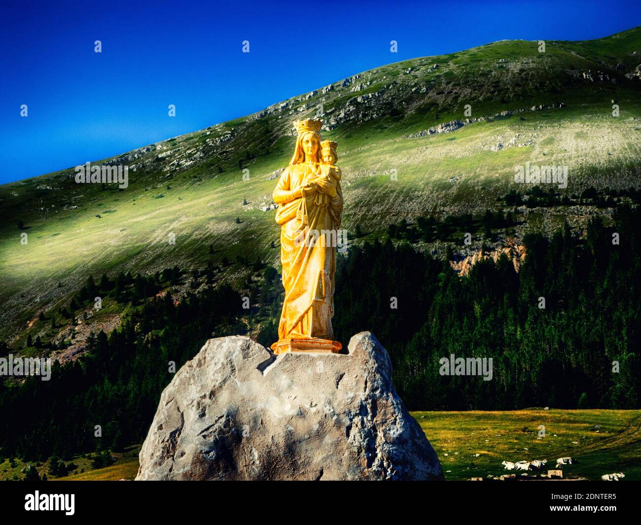 Golden Madonna on a rock, Abruzzo, Italy Stock Photo - Alamy